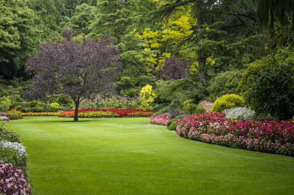 Lawn Care Report - The Butchart Gardens